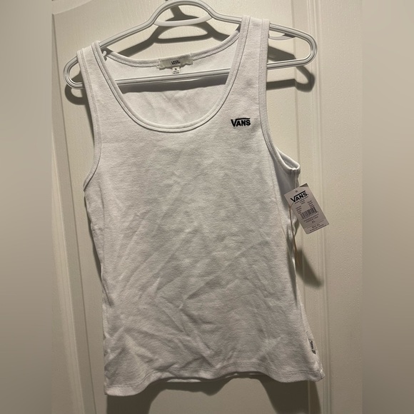 Vans | Tops | Vans White Fitted Sleeveless Tank Top | Poshmark
